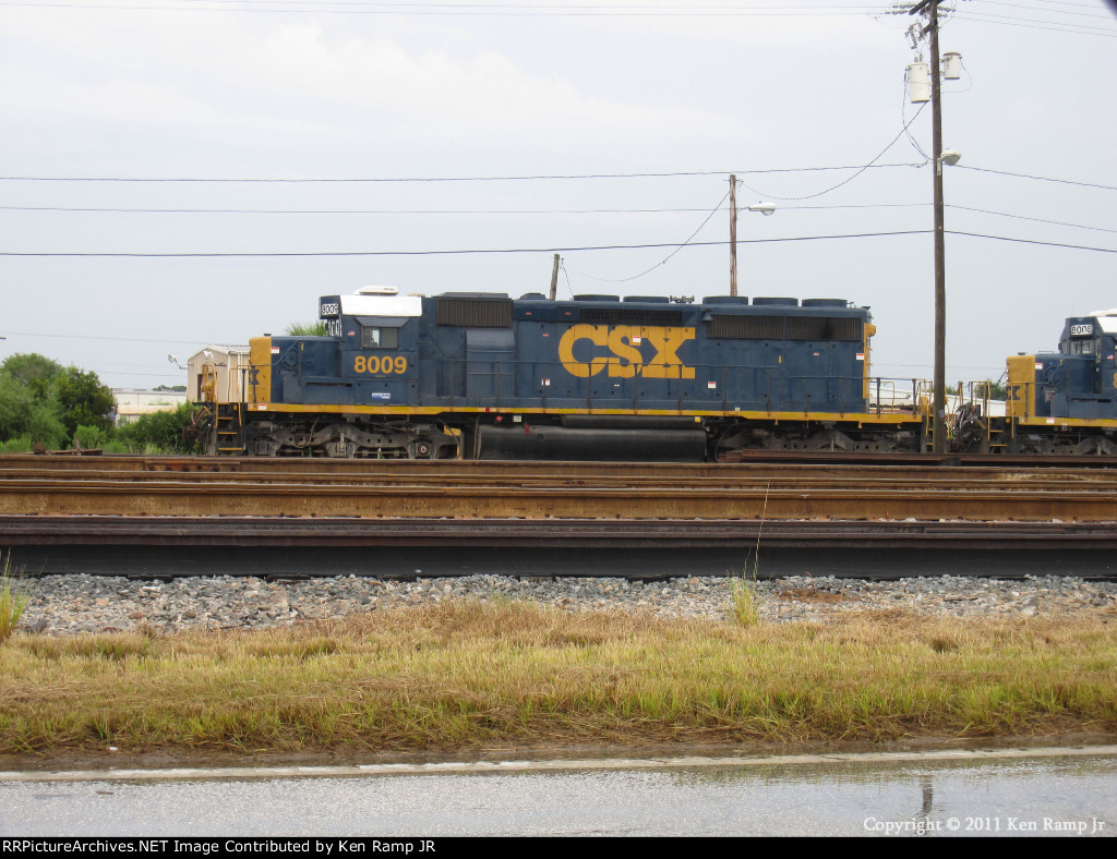 CSX 8009